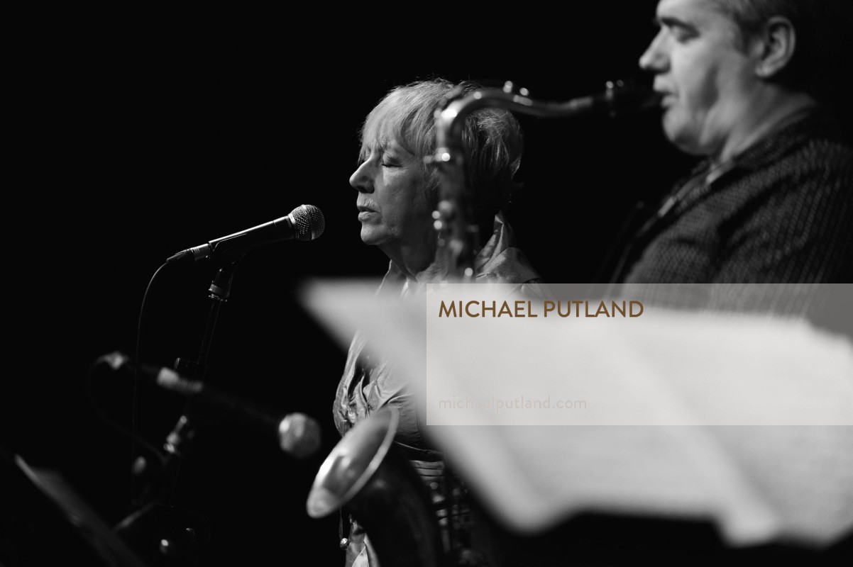 The Printmakers – Norma Winstone | Michael Putland Archive