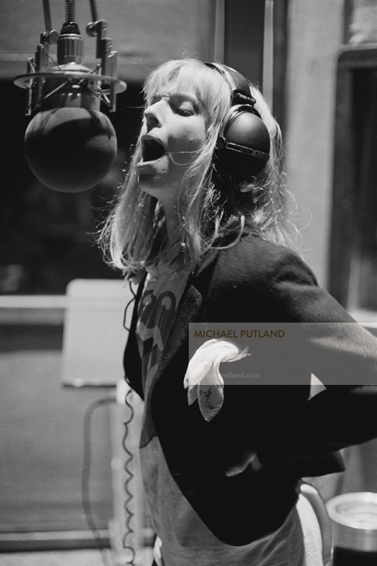 Ellen Foley In Recording Studio | Michael Putland Archive
